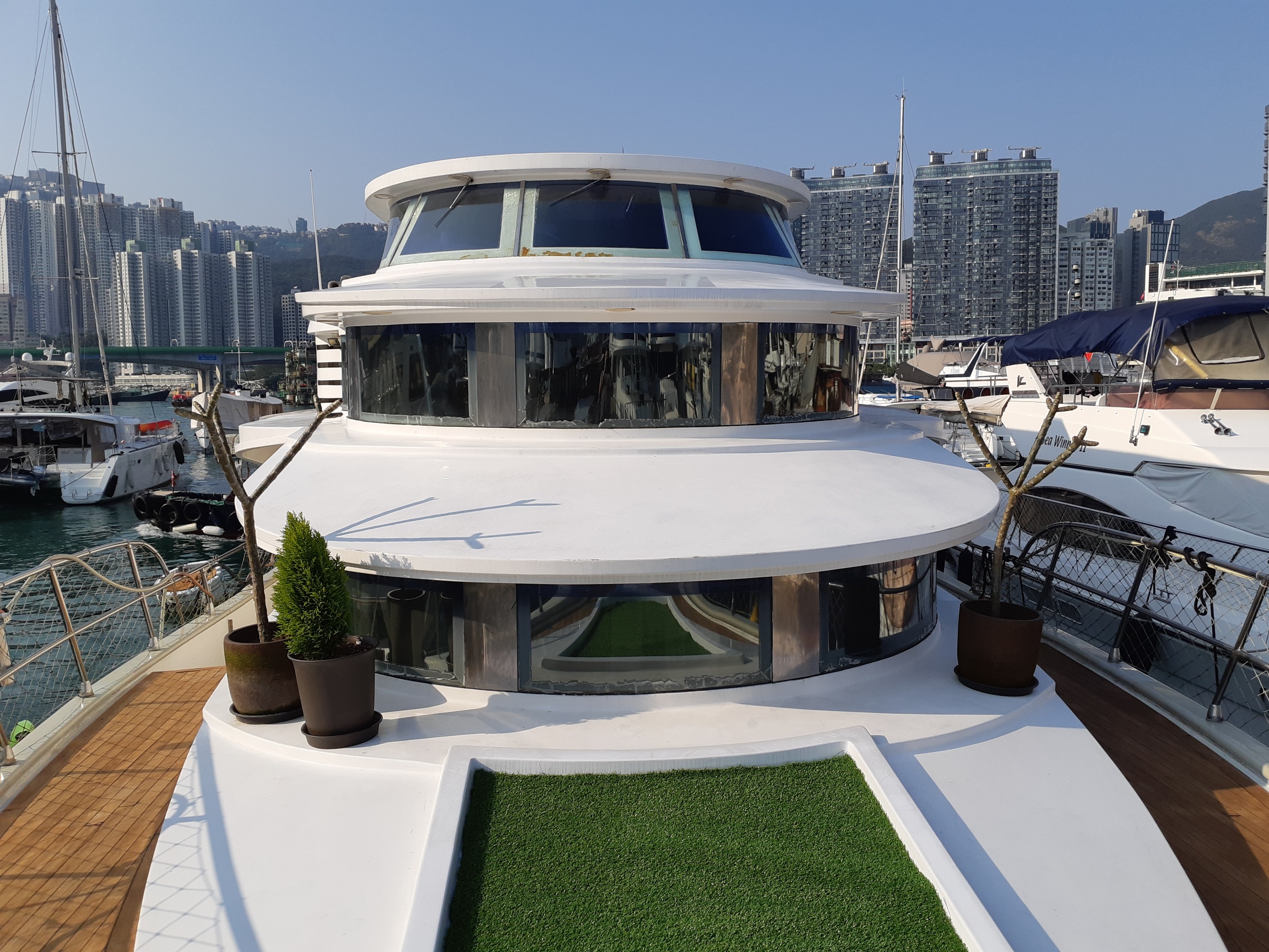 Boats & Yachts Ltd Hong Kong | Boats For Sale Hong Kong | Yachts For ...
